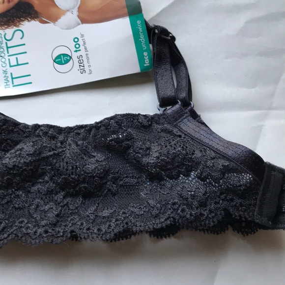 Playtex | Intimates & Sleepwear | Nwt Playtex Thank Goodness It Fits ...